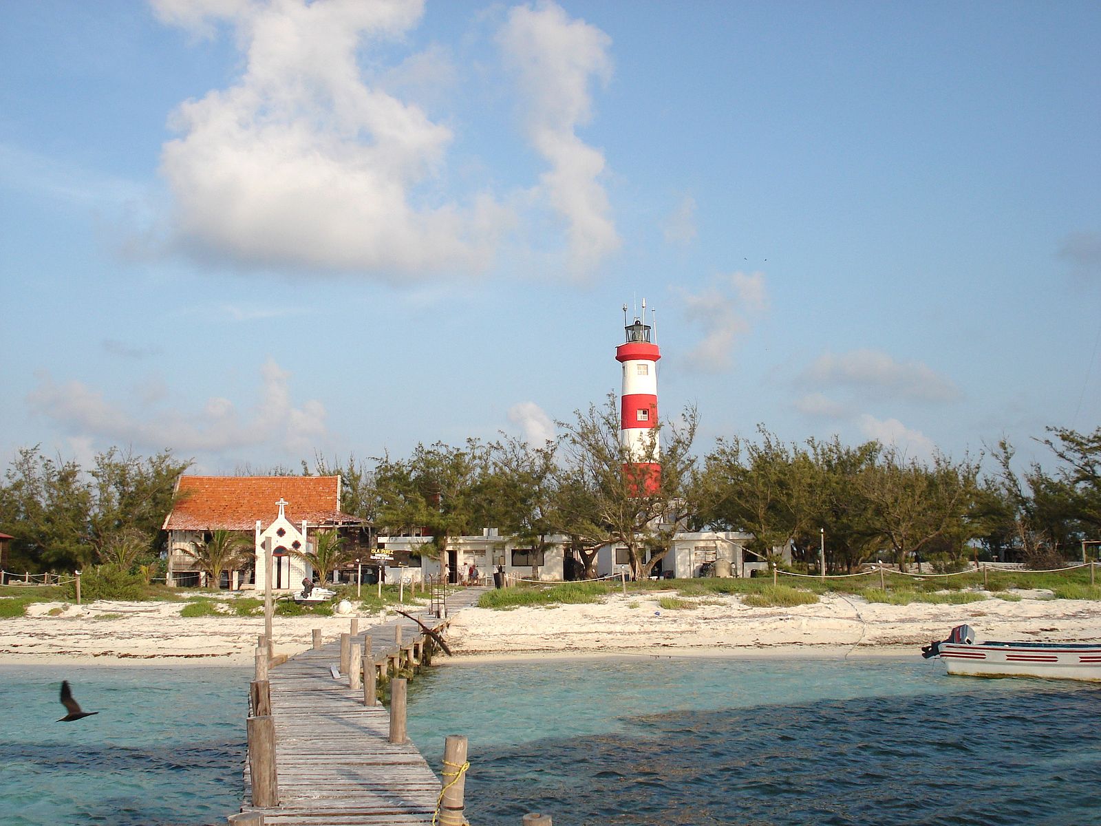 Arrecife Alacranes: 5 razones para visitarlo si te gusta bucear ...