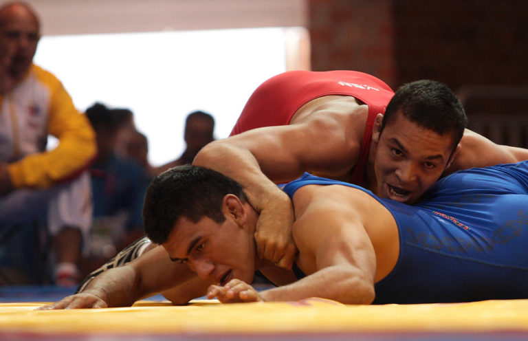 Reglas de la lucha grecorromana: la guía completa - Journey Sports