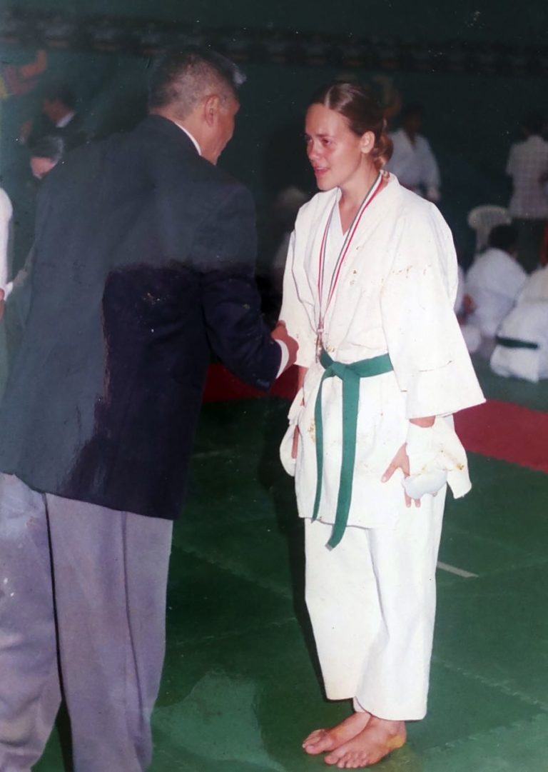 Un regreso poderoso en karate: Brenda Dugay - Journey Noticias