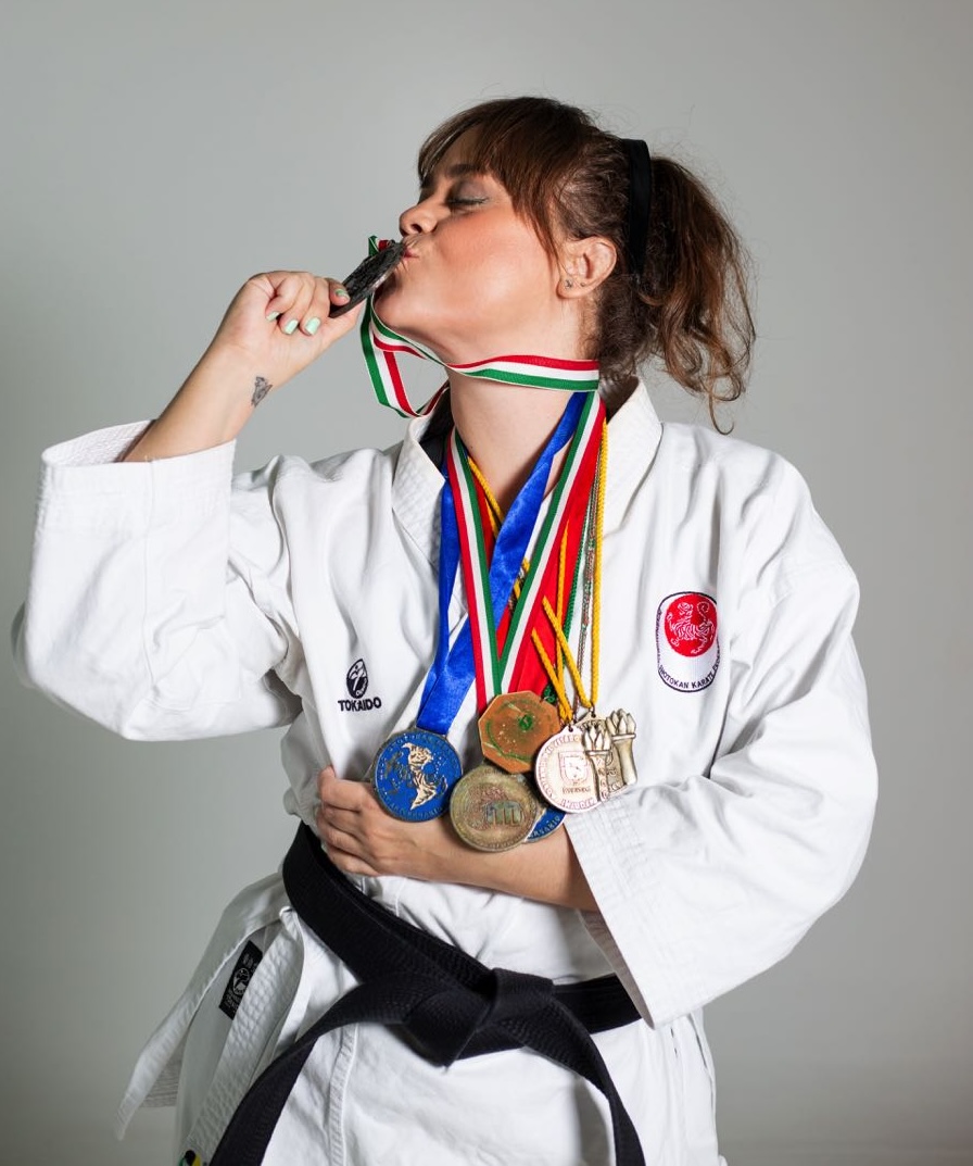 Karate y resiliencia tras una lesión: Brenda Dugay - Journey Noticias